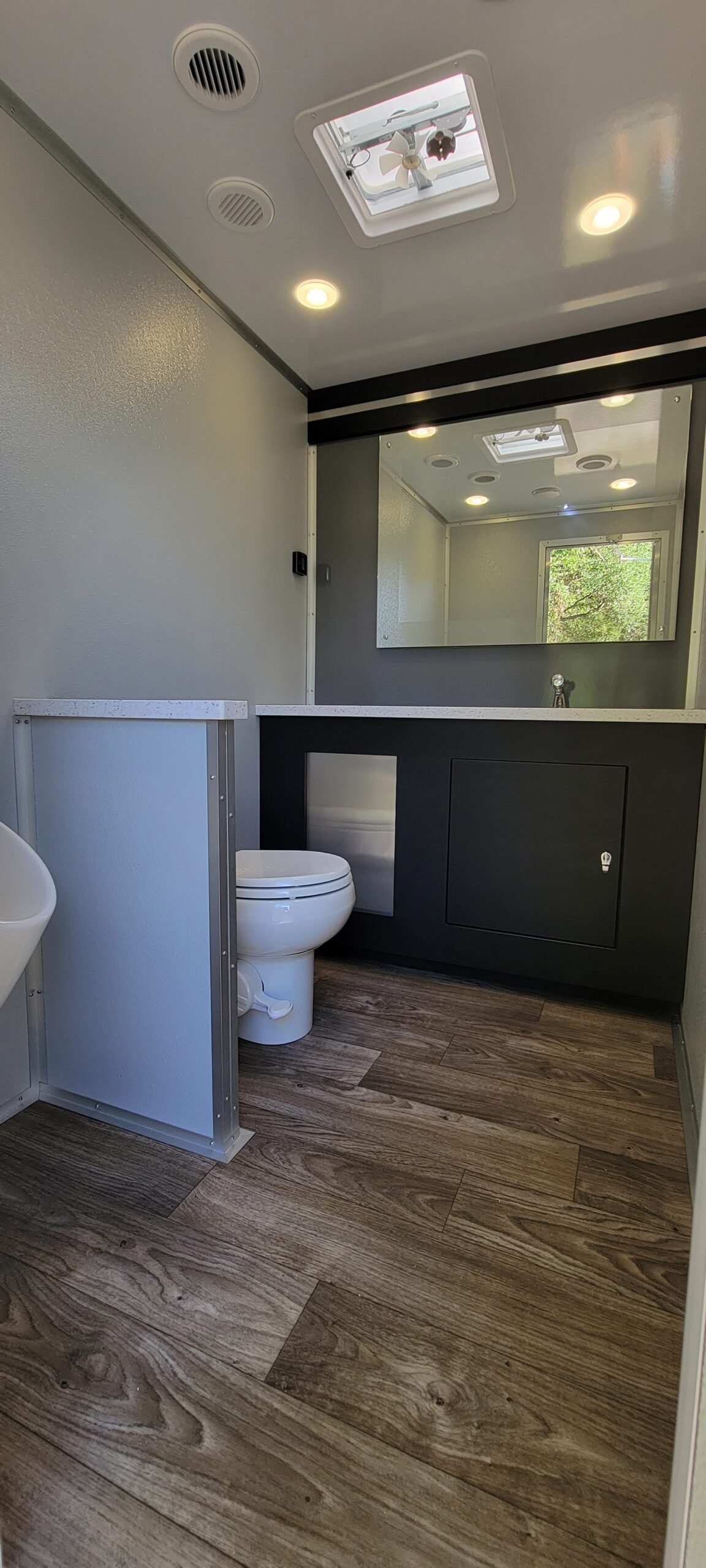 2 Stall Trailers | Jones Luxury Portable Restrooms